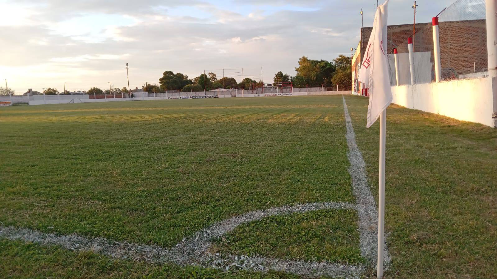 Estadio de Huracán de Villa Ocampo – ESTADIOS DE ARGENTINA